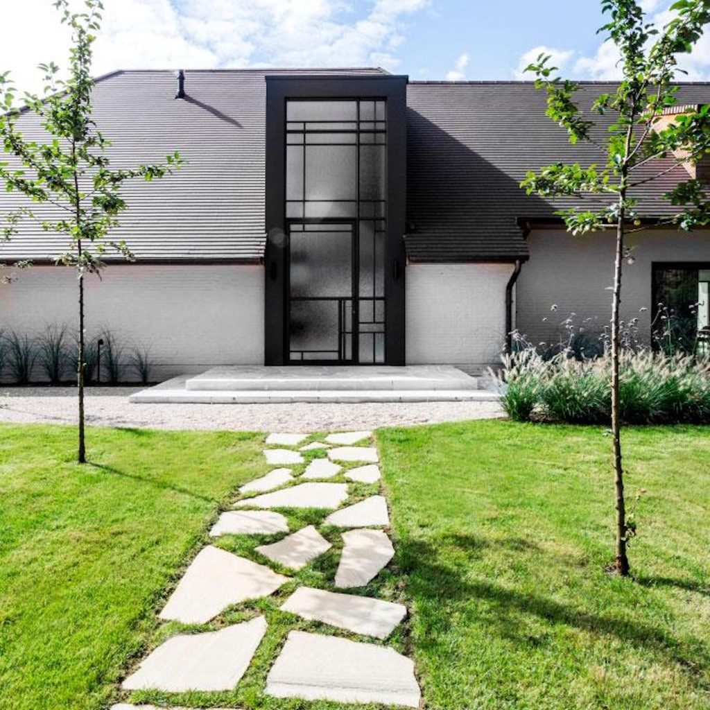 Albino light Flagstone - Stonewharf